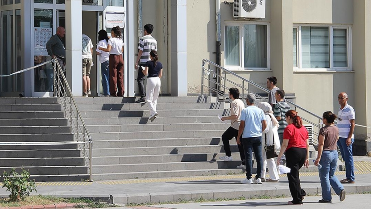 ÖSYM AGS başvuruları başladı mı, saat kaçta başlayacak? KILAVUZ VE ...