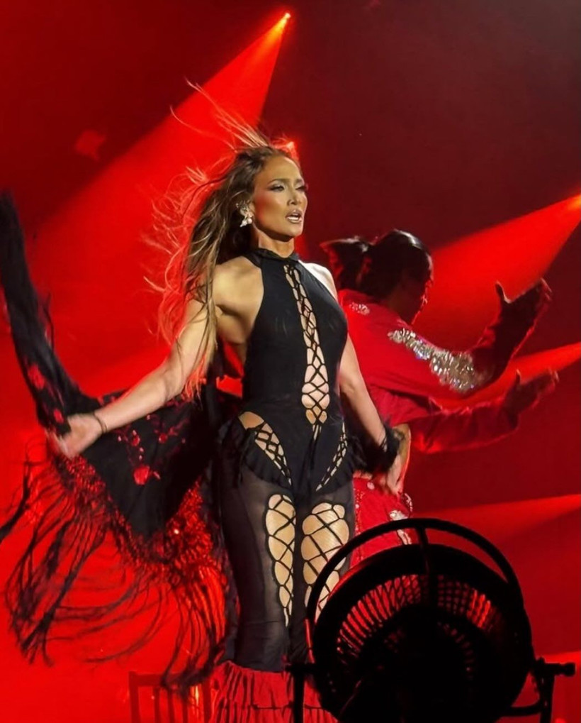 Jennifer Lopez, Zen Pırlanta'nın yeni marka elçisi oldu - Dünya Gazetesi