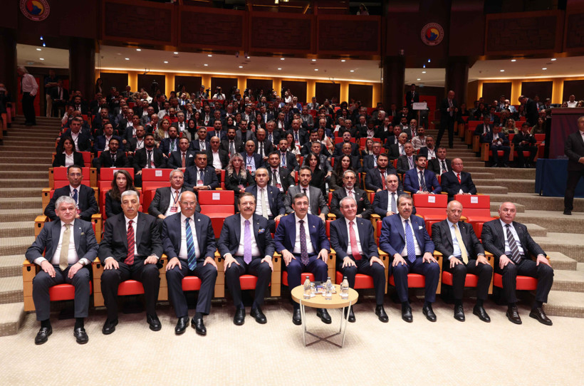 ATO Başkanı Gürsel Baran: Ankara siyasetin yanı sıra ticaretin de ...